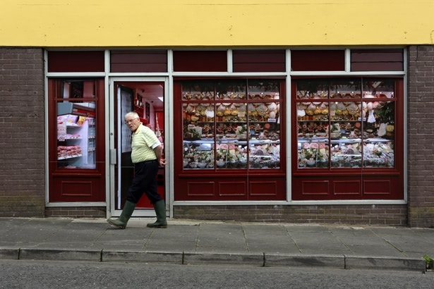 Fake Stores for a Crumbling Economy | Next Nature
